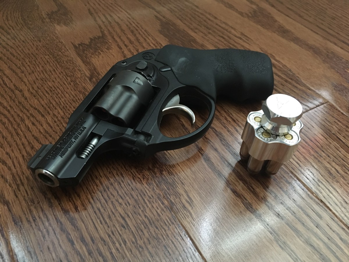 The 5 Star Speedloader for the Ruger LCR – Reflex Handgun