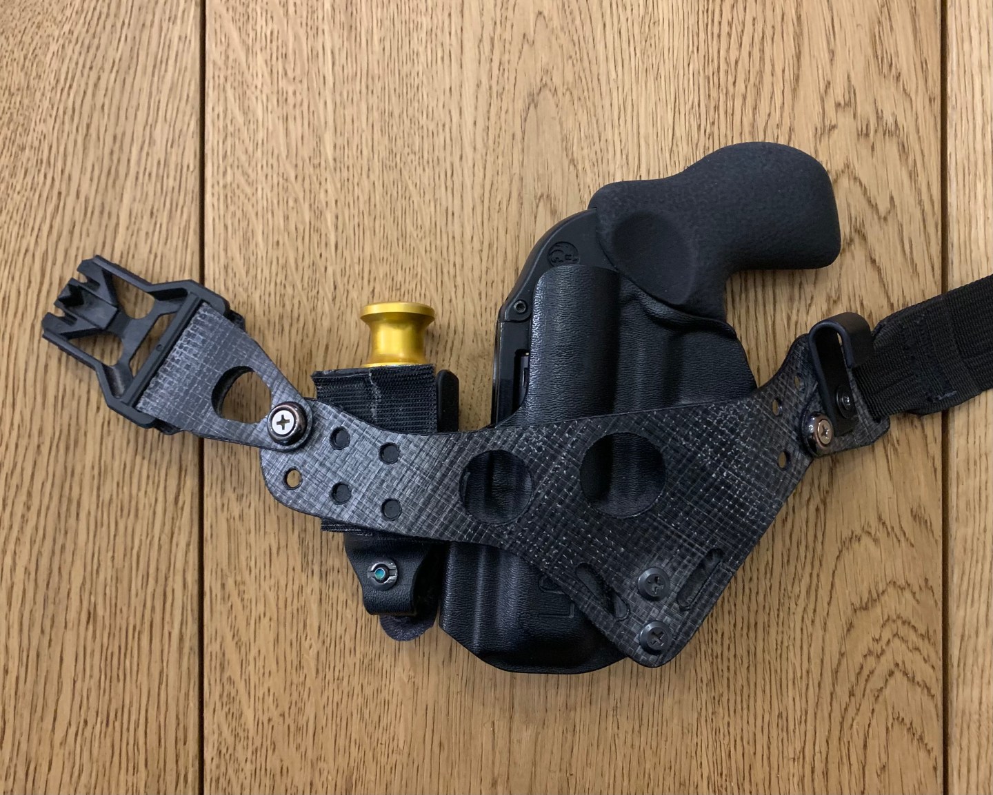 Personalizing the Phlster Enigma – Reflex Handgun